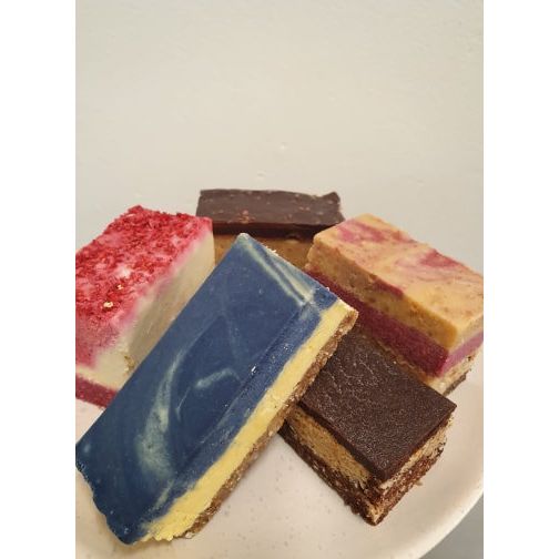 Food :: Dessert :: Slices :: Mixed Slice Packs